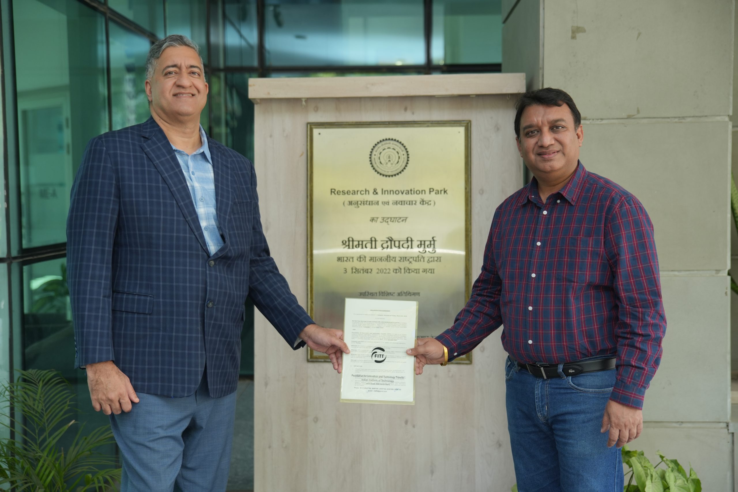 Roinet signs MoU with IIT-Delhi to develop AI-powered solutions for financial inclusion - CIO&Leader